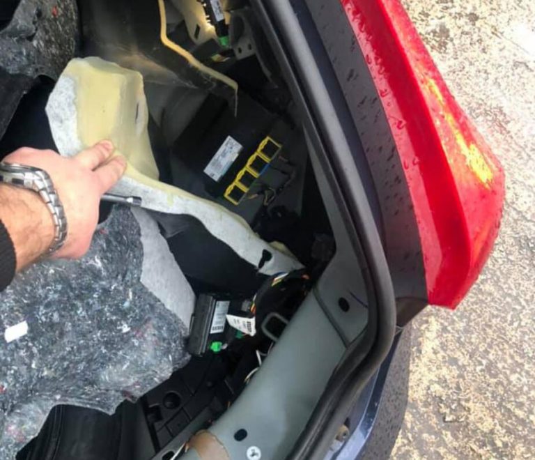 Autel IM608 Program Volvo V40 2013 Keyless Remote Success – OBD2.LTD BLOG