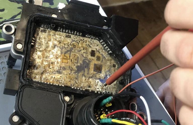 How to Read and Write Audi VL300 TCU in Boot by PCMTuner – OBD2.LTD BLOG
